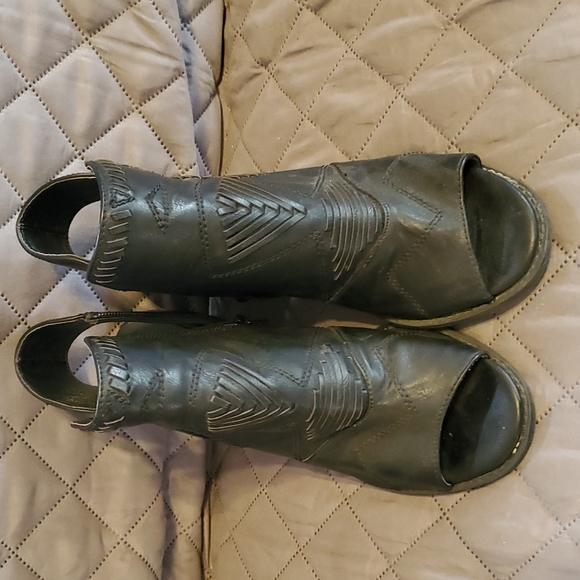 David Aaron | Shoes | David Aaron Side Zip Open Toe Heels | Poshmark